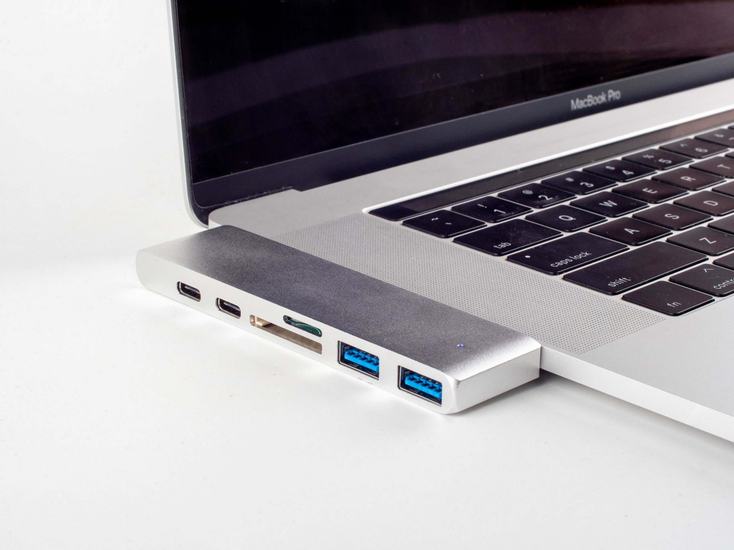 7-Port MacBook USB Hub - Silver - Firstmeditec